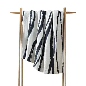 SUNDAY CITIZEN Woodland Throw Blanket - Midnight