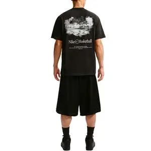 Nike T-shirt