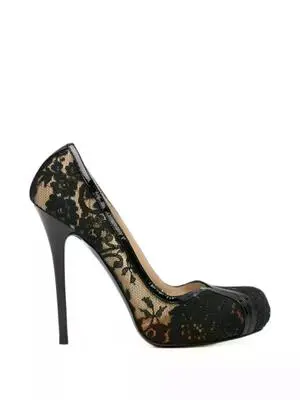 ALEXANDER MCQUEEN Alexander McQueen Black Lace Overlay Pumps
