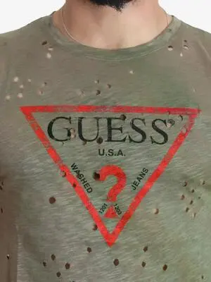 Guess Distressed Logo-print T-shirt