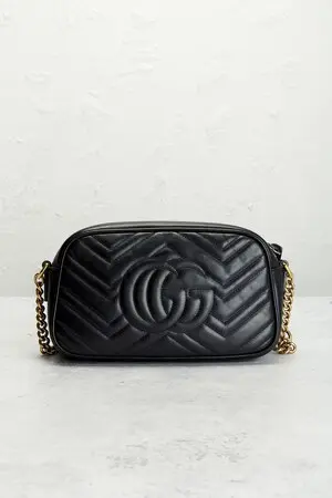 Gucci Gg Marmont Quilted Leather Shoulder Bag - Black