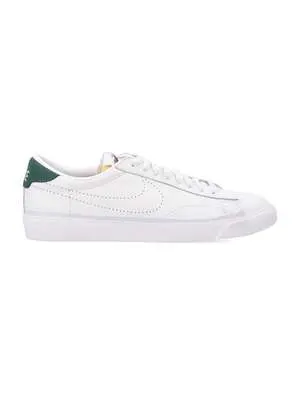 Nike Classic Sneakers - Sail