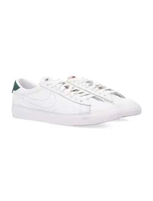 Nike Classic Sneakers