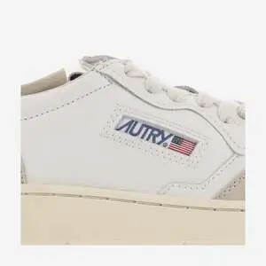 AUTRY Medalist Low Leather Sneakers
