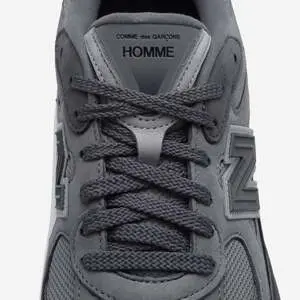 HOMME X NEW BALANCE Sneakers 2010 V