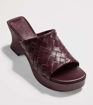 Bottega Veneta Lambskin Intrecciato Wedge Mules - Red