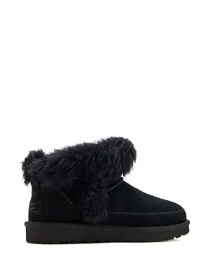 UGG Classic Ultra Mini Chalet Boots - Black