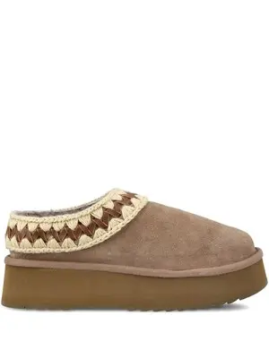 Mou Platform Suede Slip-on Clogs With Crochet Detailing - Grey