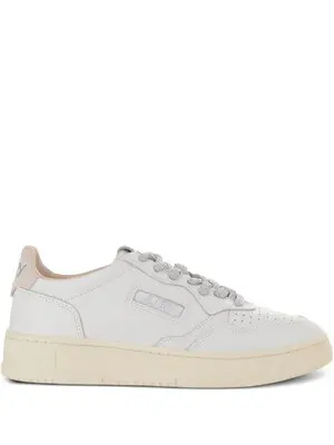 AUTRY Medialist Low Leather Sneakers