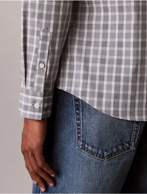 Calvin Klein Yarn-dyed Plaid Slim Shirt - Blue Nomad