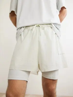 On Paf Zero" 2-in-1 Running Shorts