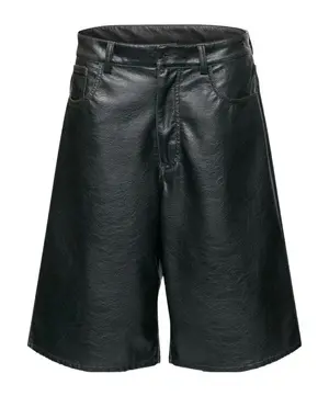 MAISON MARGIELA Knee-length Shorts - Black