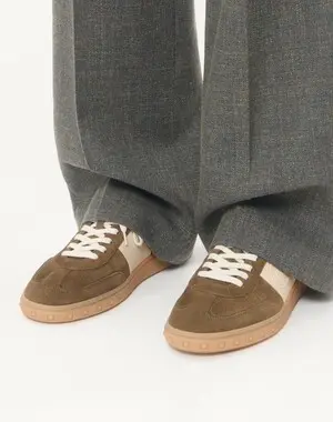 Valentino Garavani Upvillage Low Top Trainers In Split Leather And Calfskin Nappa Leather - Nude