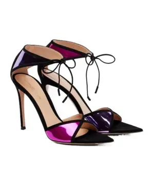 GIANVITO ROSSI Mirrored Leather Pumps - Black