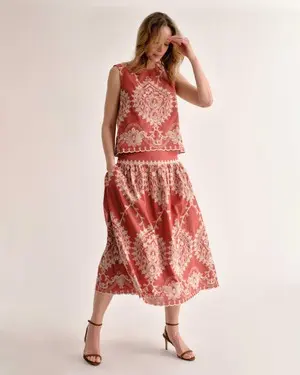 CARTOLINA Linda Embroidered Shell