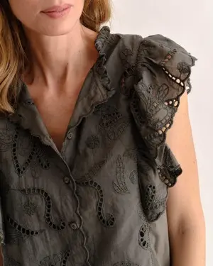 CARTOLINA Ashe Eyelet Top - Moss