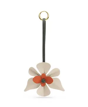 Cuyana Orchid Charm - Ecru