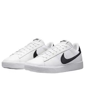 Nike Classic Cs Sneakers - White Black