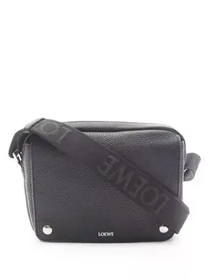 Loewe 2020s Medium Pebble Leather Messenger Bag - Black