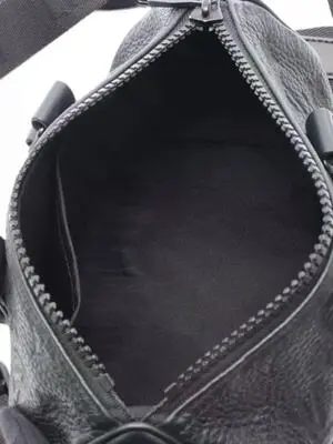 LOUIS VUITTON 2021 Keepall Bandoulière 25 Monogram Handbag