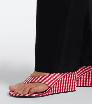 Alaïa Wedge Thong Sandals - Red