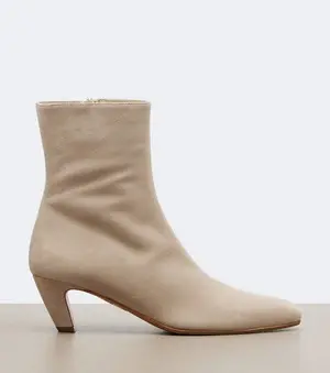 AQUAZZURA Sloan Suede Ankle Boots - Grey