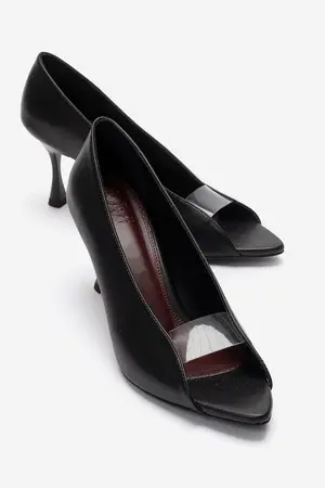 PROLOGUE SHOES Varelia Stiletto Sandal - Black