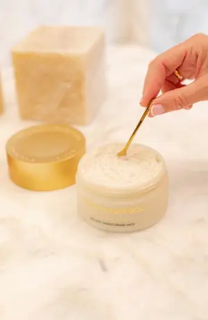 Miriam Quevedo Sublime Gold Opulent Transforming Mask