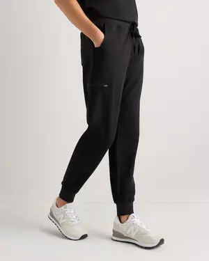 Quince Aeraflex Scrub Joggers - Bold Black