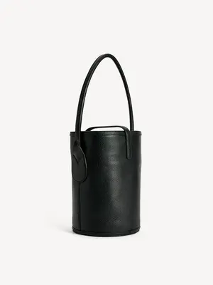 BY MALENE BIRGER Marylle Grainy Bucket Bag