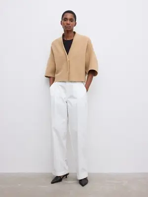 HOUSE OF DAGMAR V-neck Cropped Cardigan - Camel