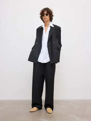 HOUSE OF DAGMAR Classic Wool Blazer