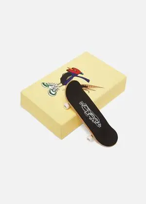 Axel Arigato Finger Board X Akaia Rk Collectible