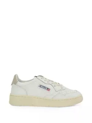 AUTRY Medalist Perforated Leather Sneakers - Neutrals