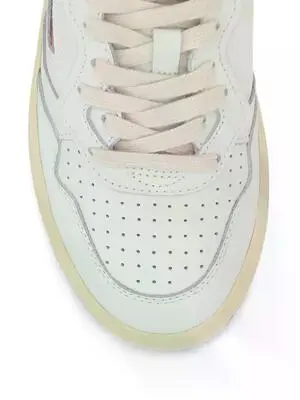 AUTRY Medalist Perforated Leather Sneakers