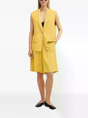 VICOLO Pleated Tailored Shorts