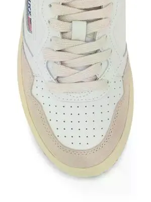 AUTRY Medalist Leather Sneakers