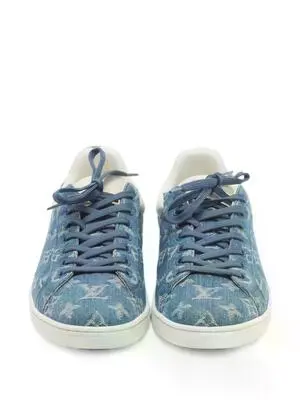 LOUIS VUITTON Frontrow Monogram Sneakers