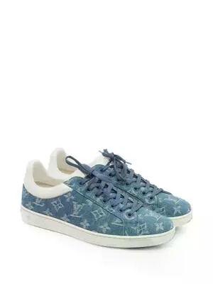 LOUIS VUITTON Frontrow Monogram Sneakers