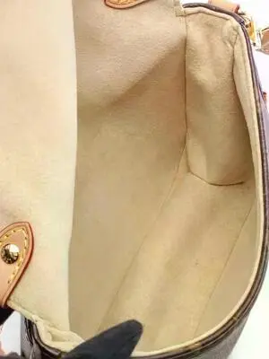 LOUIS VUITTON 2021s Bb Saumur Monogram Tote Bag