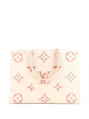 LOUIS VUITTON Monogram Empreinte Giant Onthego Mm Shoulder Bag - Neutrals