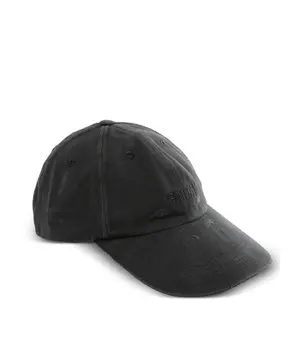 Vetements Embroidered Letter Baseball Cap