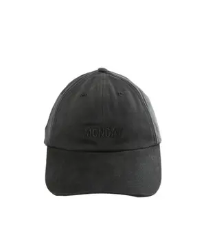 Vetements Monday Pristine Embroidered Text Baseball Cap - Black