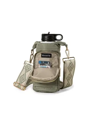 UNCOMMON GOODS Padded Crossbody Water Bottle Bag - Denim