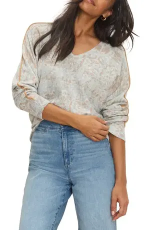 NIC+ZOE Impressions Tipped V-neck Sweater