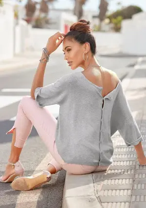 LASCANA Oversized Reversible Pullover Sweater - Grey