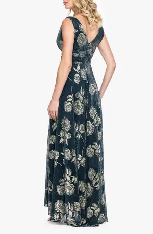 Betsy & Adam Rose Crinkle Gown