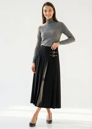 EXQUISE Jazmyn Midi Skirt - Black