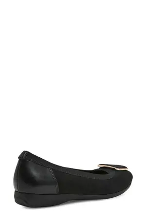 Anne Klein Uliana Flat