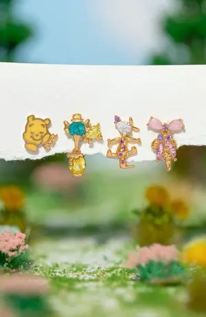 GIRLS CREW Disney Winnie The Pooh Stud Earring Set